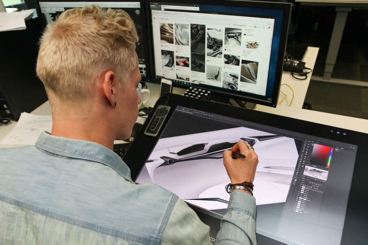 UI Design in Step with Leading Automotive Trends